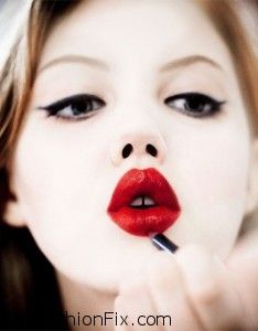 Ultimate Guide to Red Lips by Lisa Eldridge | Fab Fashion Fix