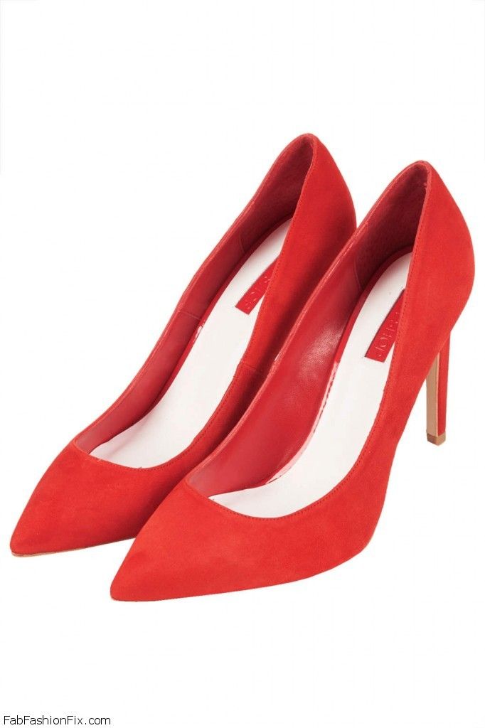 Style Guide: How to wear pointed shoes this spring? | Fab Fashion Fix