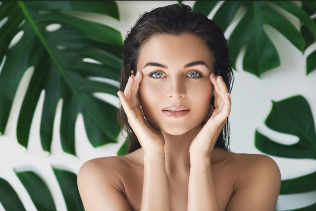 5 Ways To Achieving Smoother Skin | Fab Fashion Fix